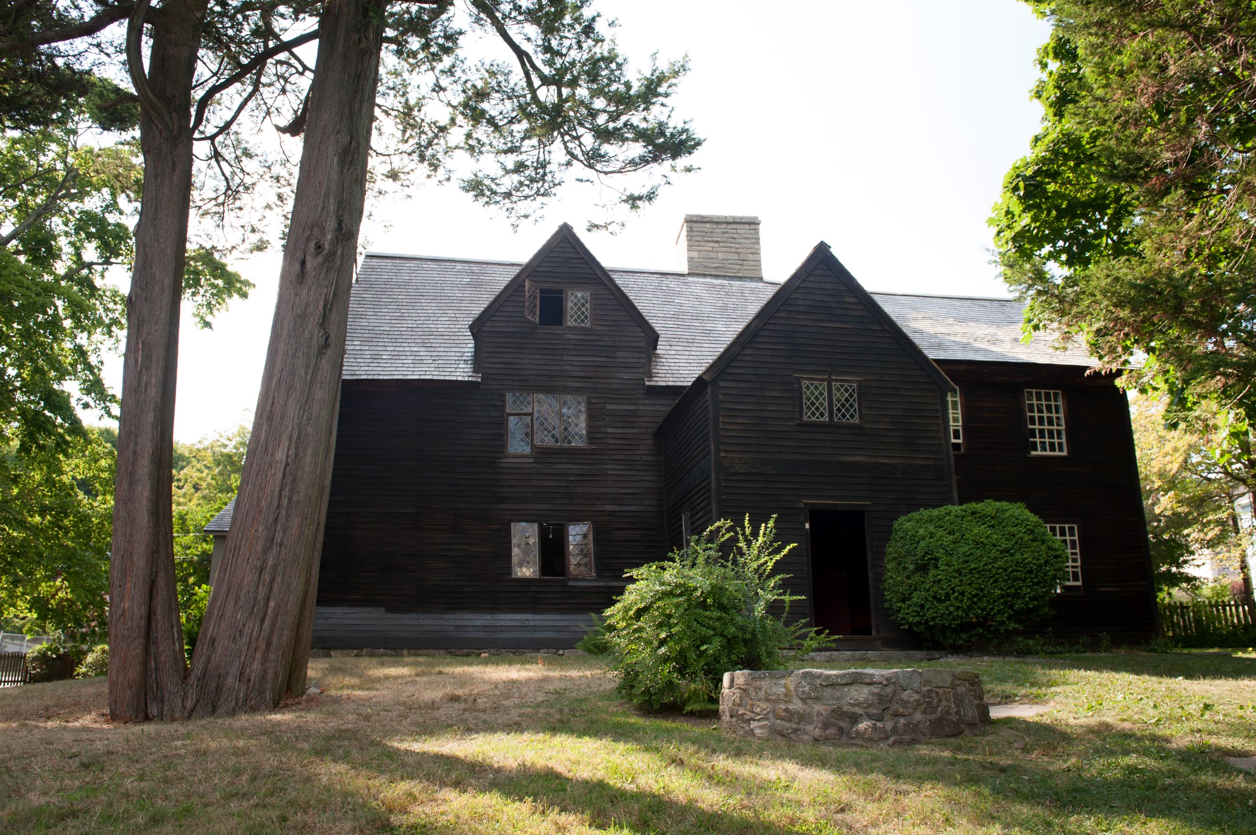 Are Dogs Allowed In Hemstead House