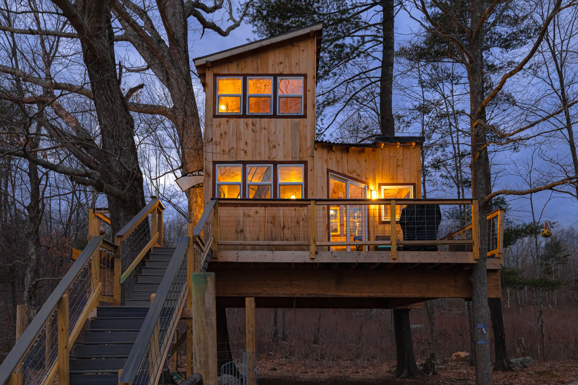 Barn Loft & Treehouse | Visit CT