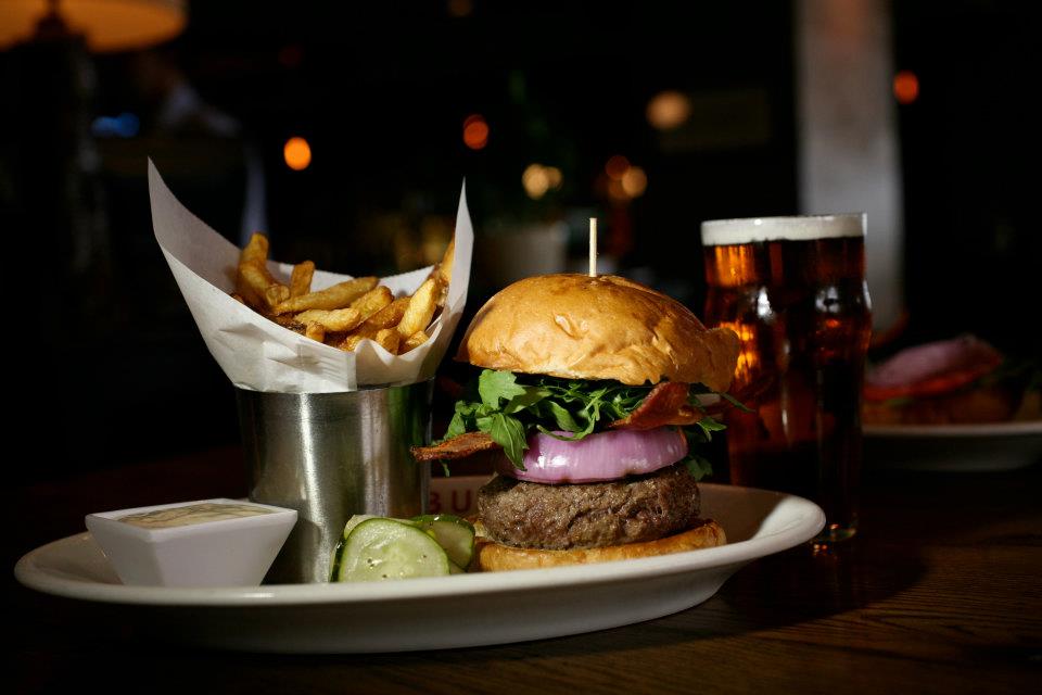 Max Burger | Visit CT