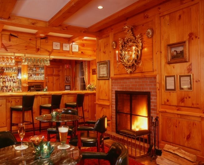 Ascot's at The Norwich Inn | Visit CT
