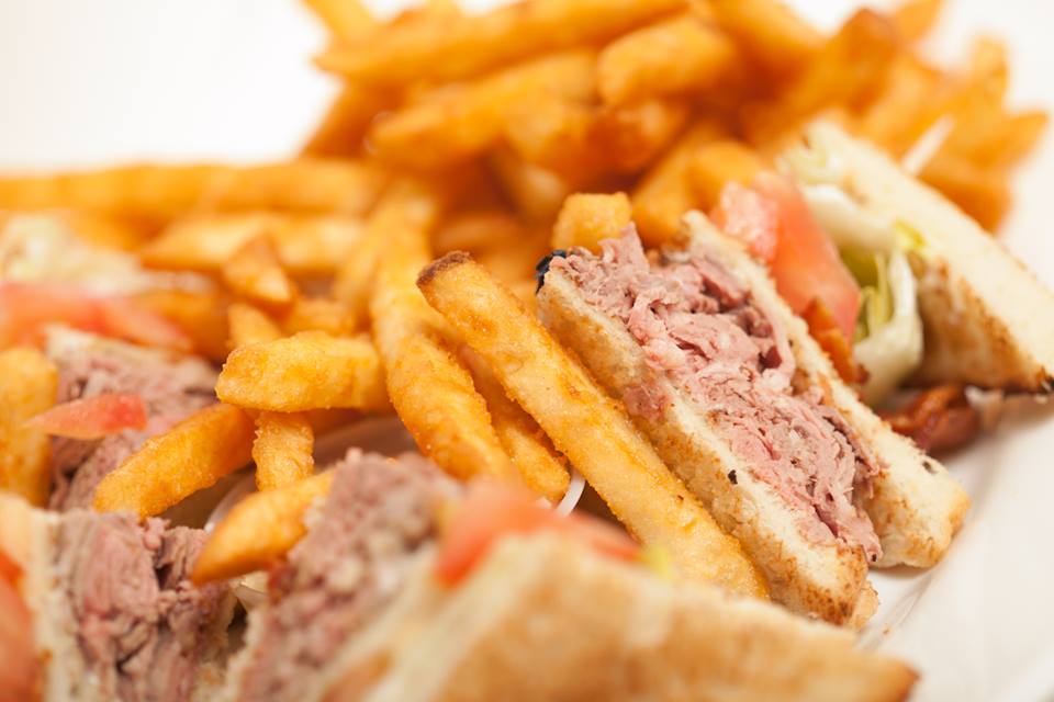 Pop's Family Restaurant | Visit CT