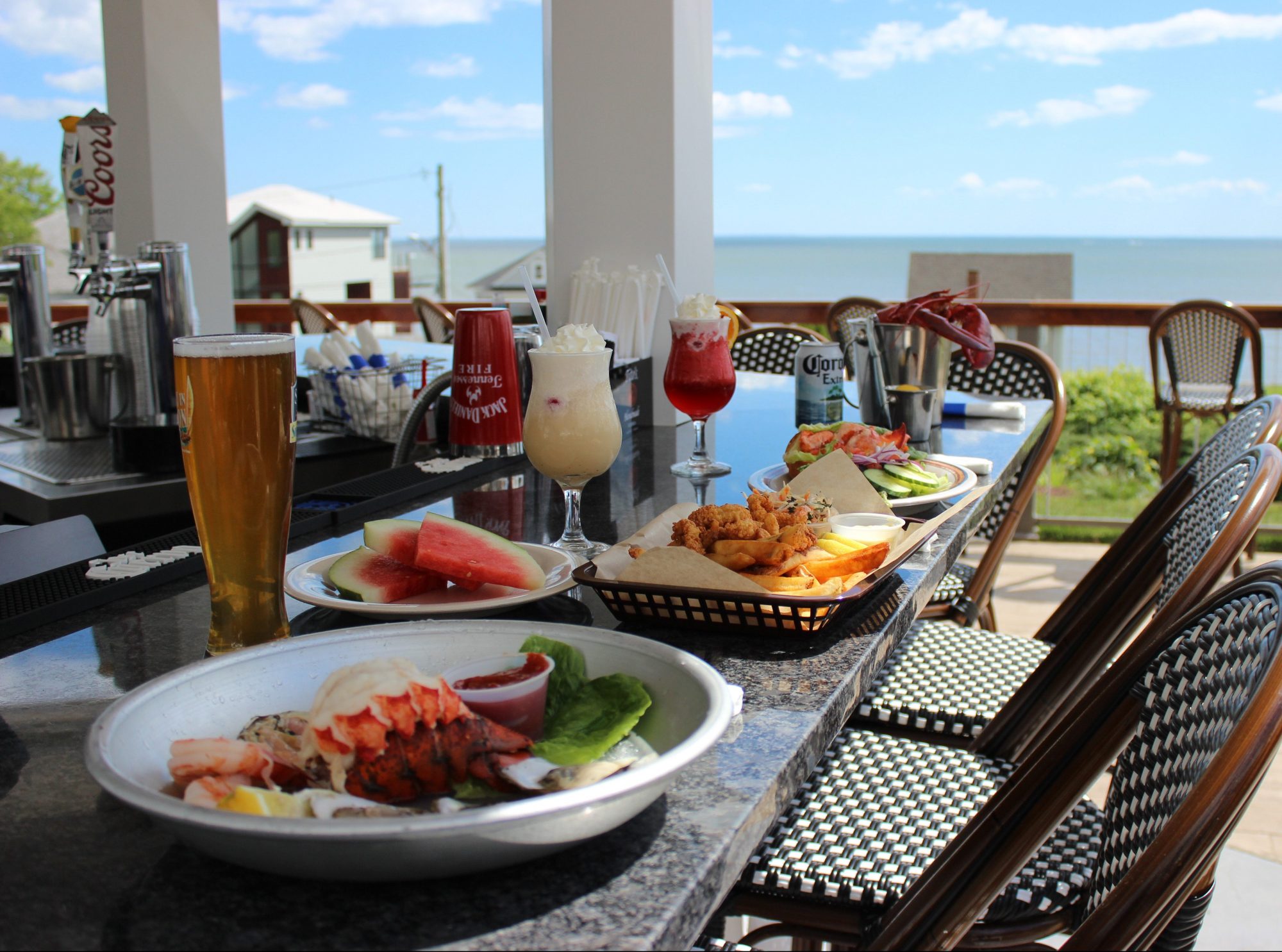 Can't-Miss Waterfront Dining in Connecticut | Visit CT